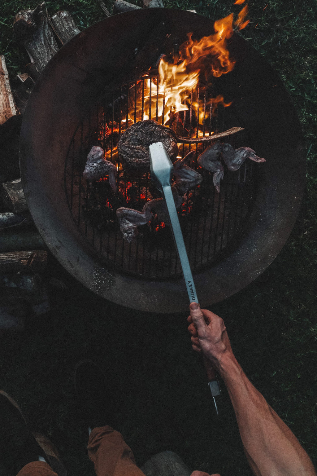 BBQ Tong | Donkey Long Tong | USA | CAN | AUS